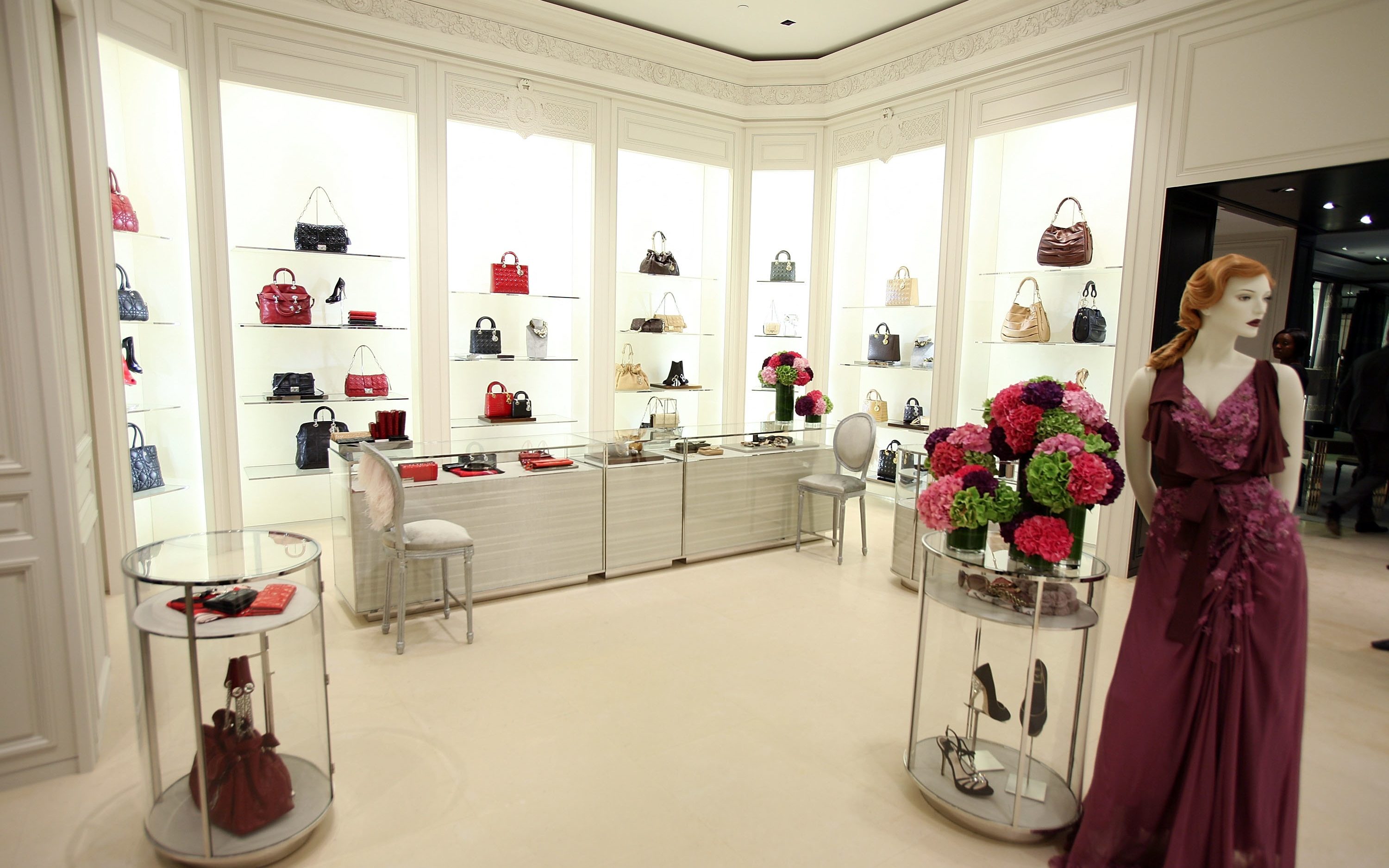 Handbag Display Shelf Fixture Shop Interior Design - Boutique Store ...